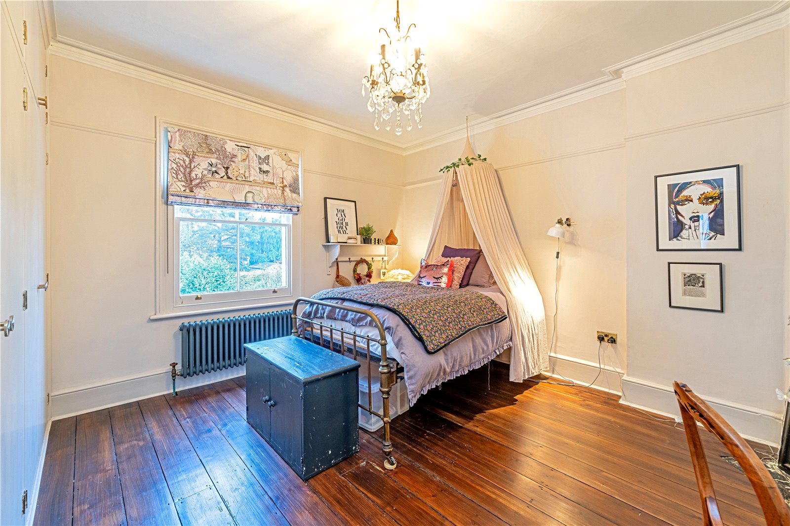 Nightingale Road, Hampton, TW12 3HX - Devenports Estate Agents