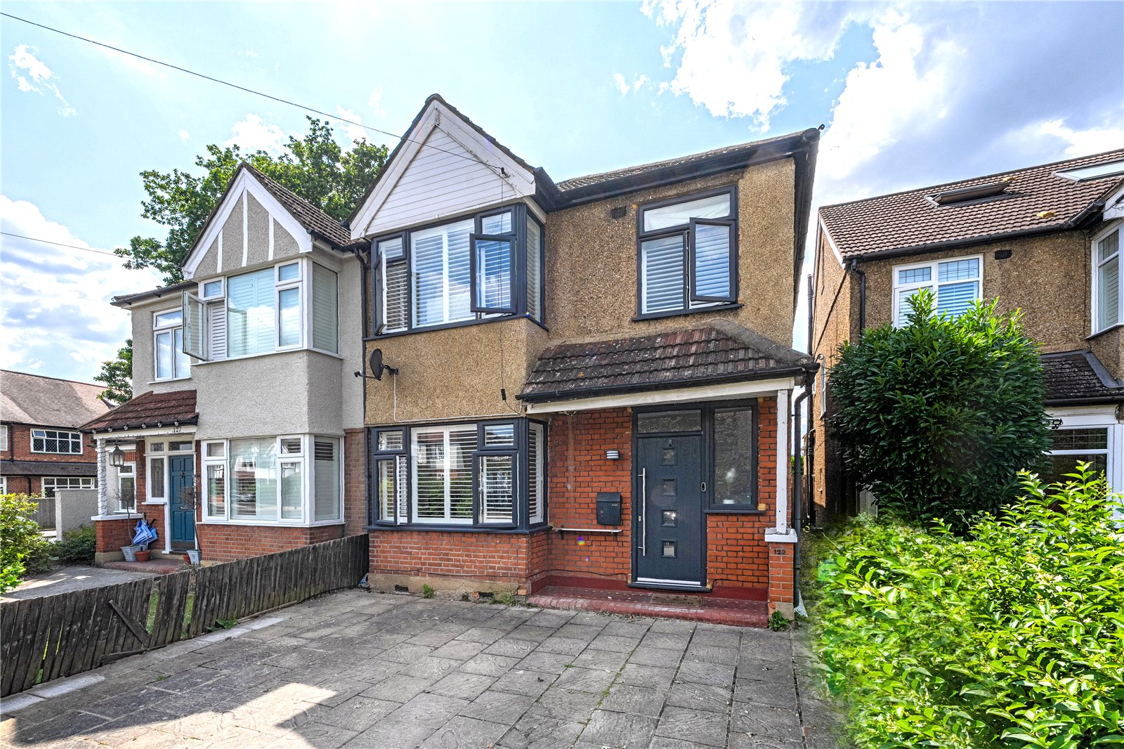 Percy Road, Hampton, TW12 2JP - Devenports Estate Agents