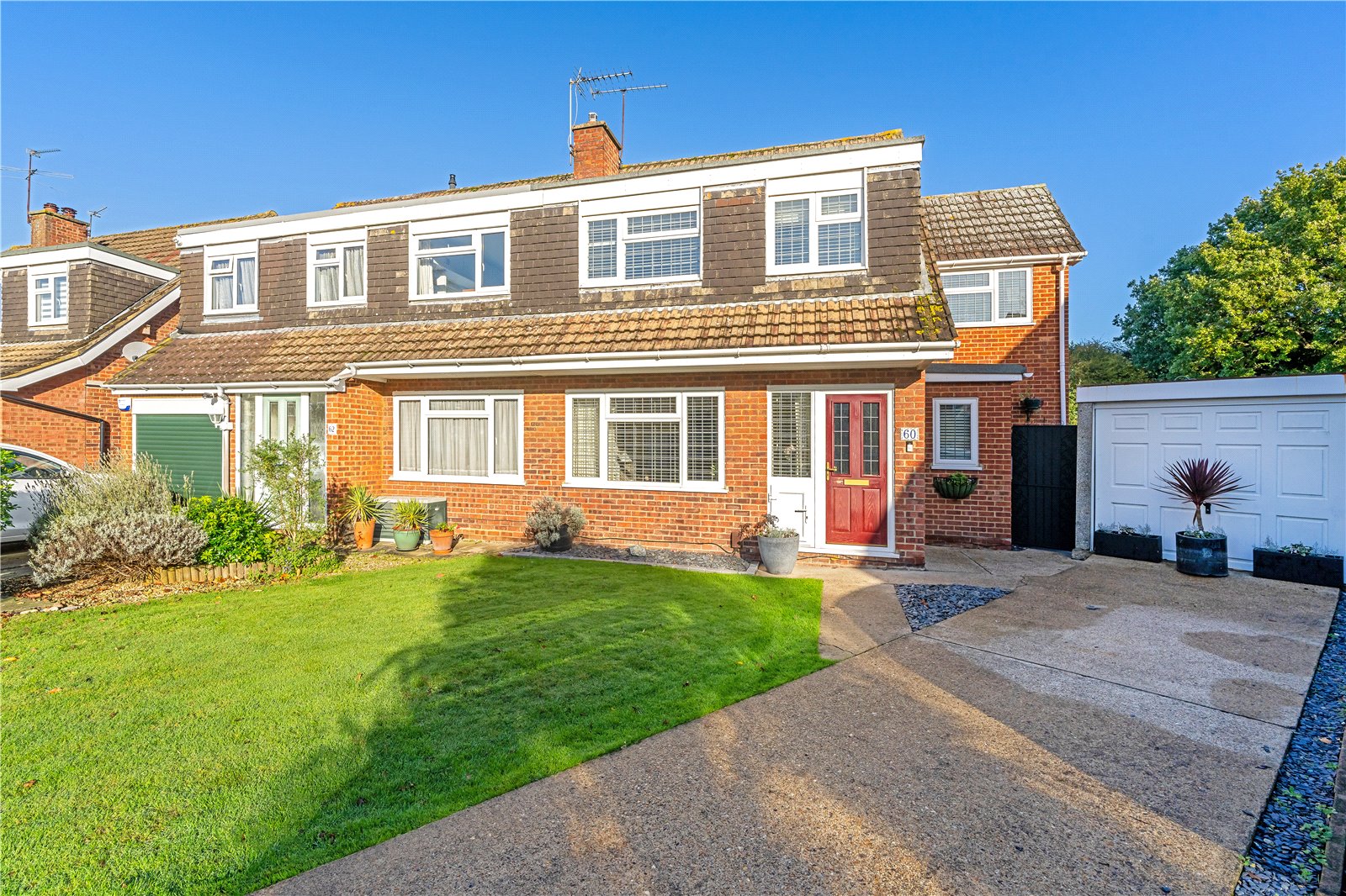 Wordsworth Road, Hampton, TW12 1ER - Devenports Estate Agents